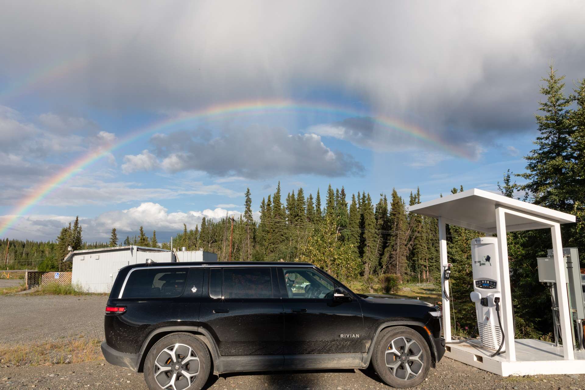 Epic EV Road Trip (part 4 of 5) – Van in Black